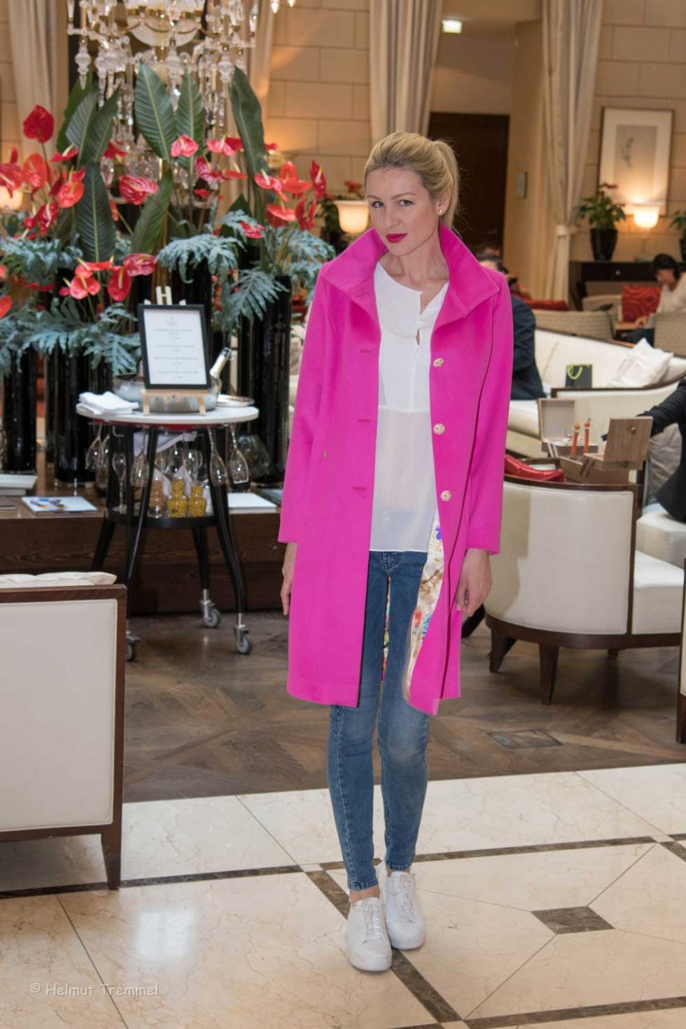 MEGHAN Pink | MOHAROS - Luxury Goods